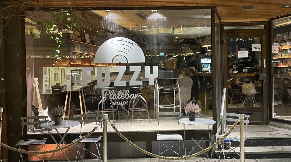 Musikkquiz og god stemning på Fuzzy @ Molde Næringsforum (no)