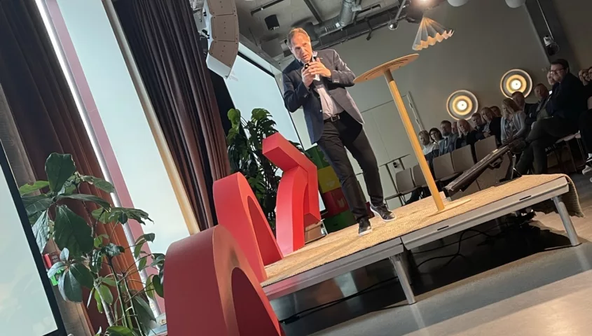 Bli med hjem eller Bli med hit? @ Molde Næringsforum (no)